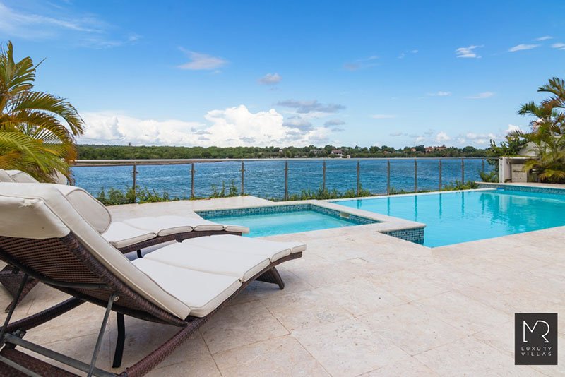 MR Luxury Villas ® | Finding the best option for your needs